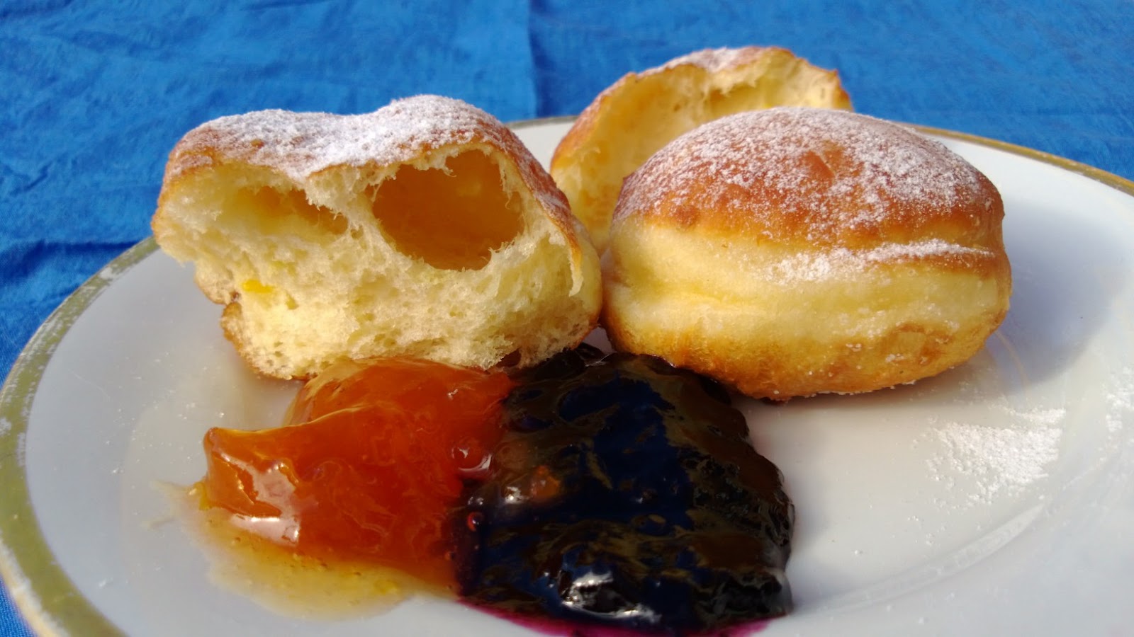 MarzipART: Szalagos fánk - Hungarian donuts