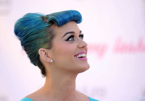 KatyPerry-Only: Katy Perry Eyelashes By Eylure