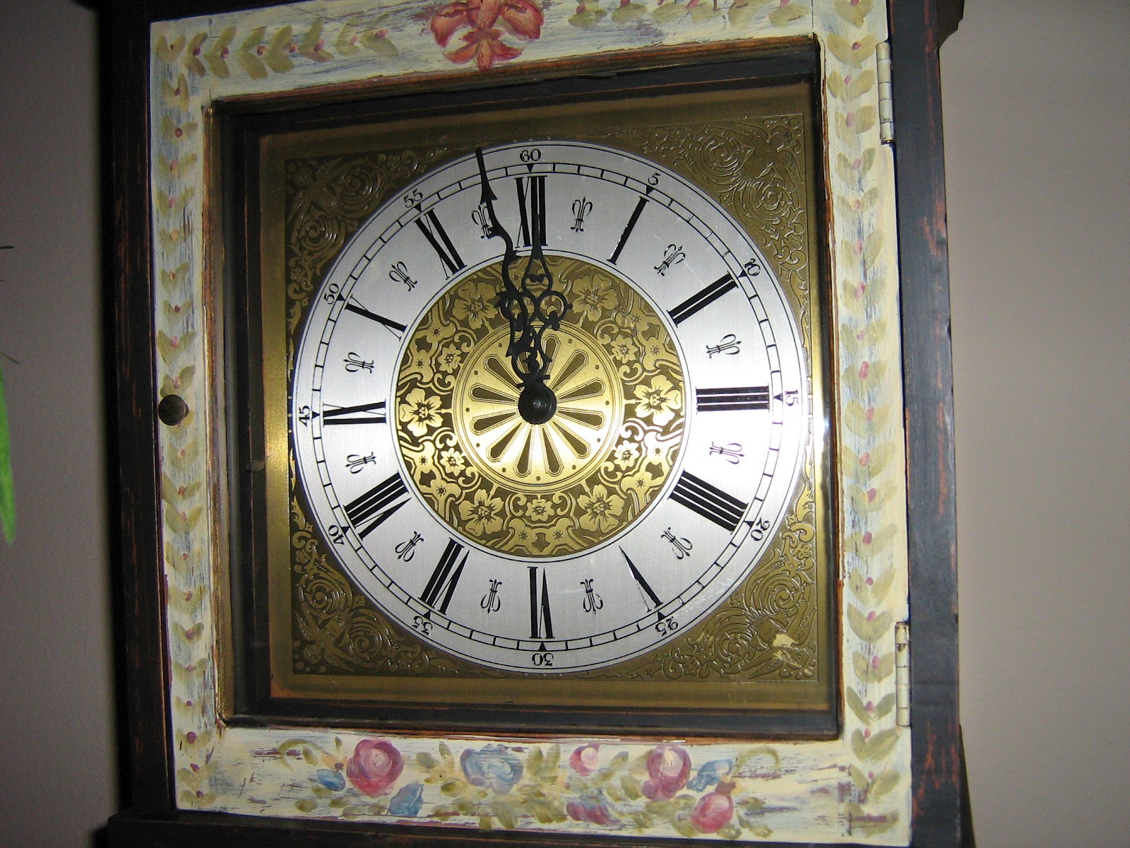 How To Paint A Grandfather Clock Face at Archie Cowley blog