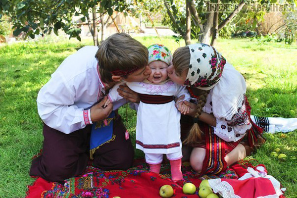 Eaton Rapids Joe: Ringing Cedars of Russia