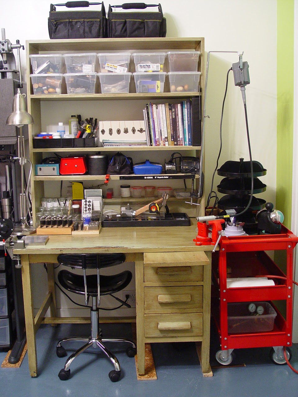 Lisa Atchison Designs: Welcome to the Studio