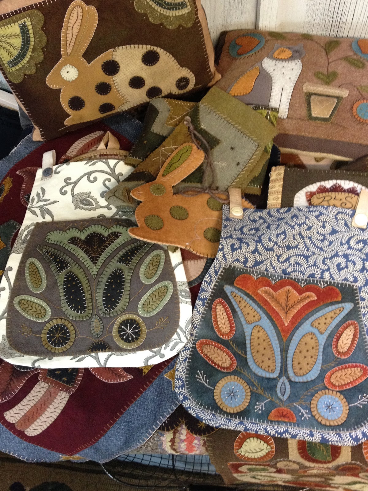 Winding Vine Wanderings: Wheaten Woolens