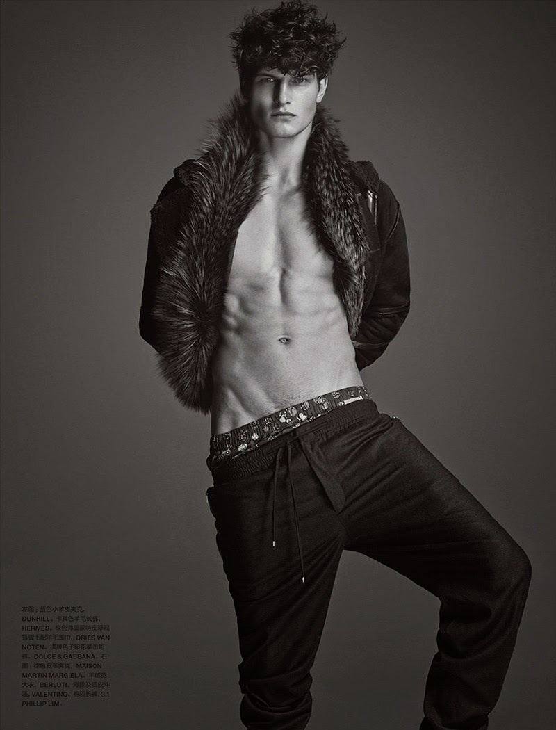 MIKE KAGEE FASHION BLOG : TOP BRITISH MODEL JOHN TODD WITH THE PERFECT ...