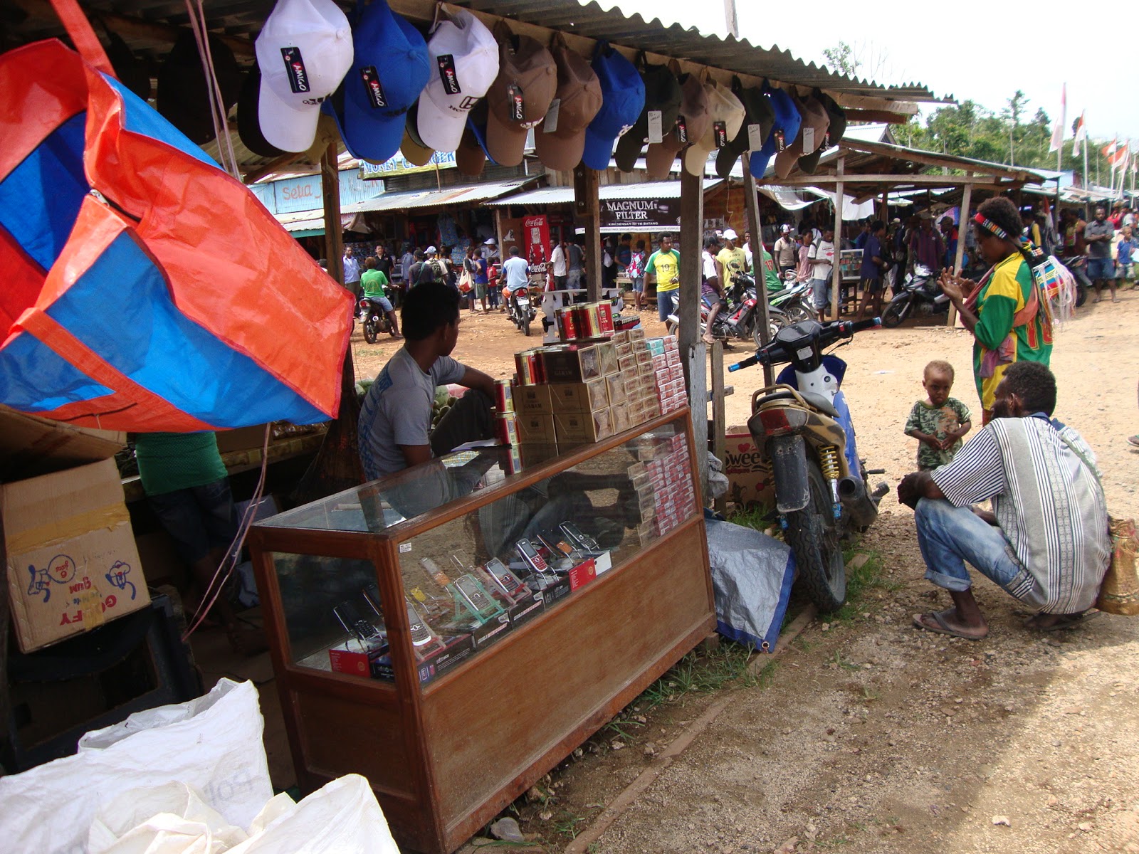 Yumi Stori: Bargains at Batas