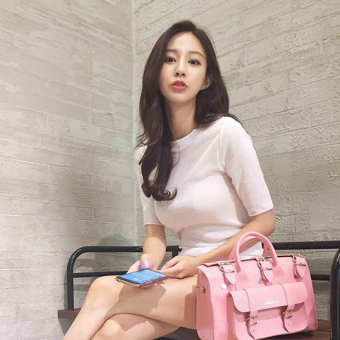 김짤닷컴 - 세상 존예 슈퍼 모델 김보라 사진 모음