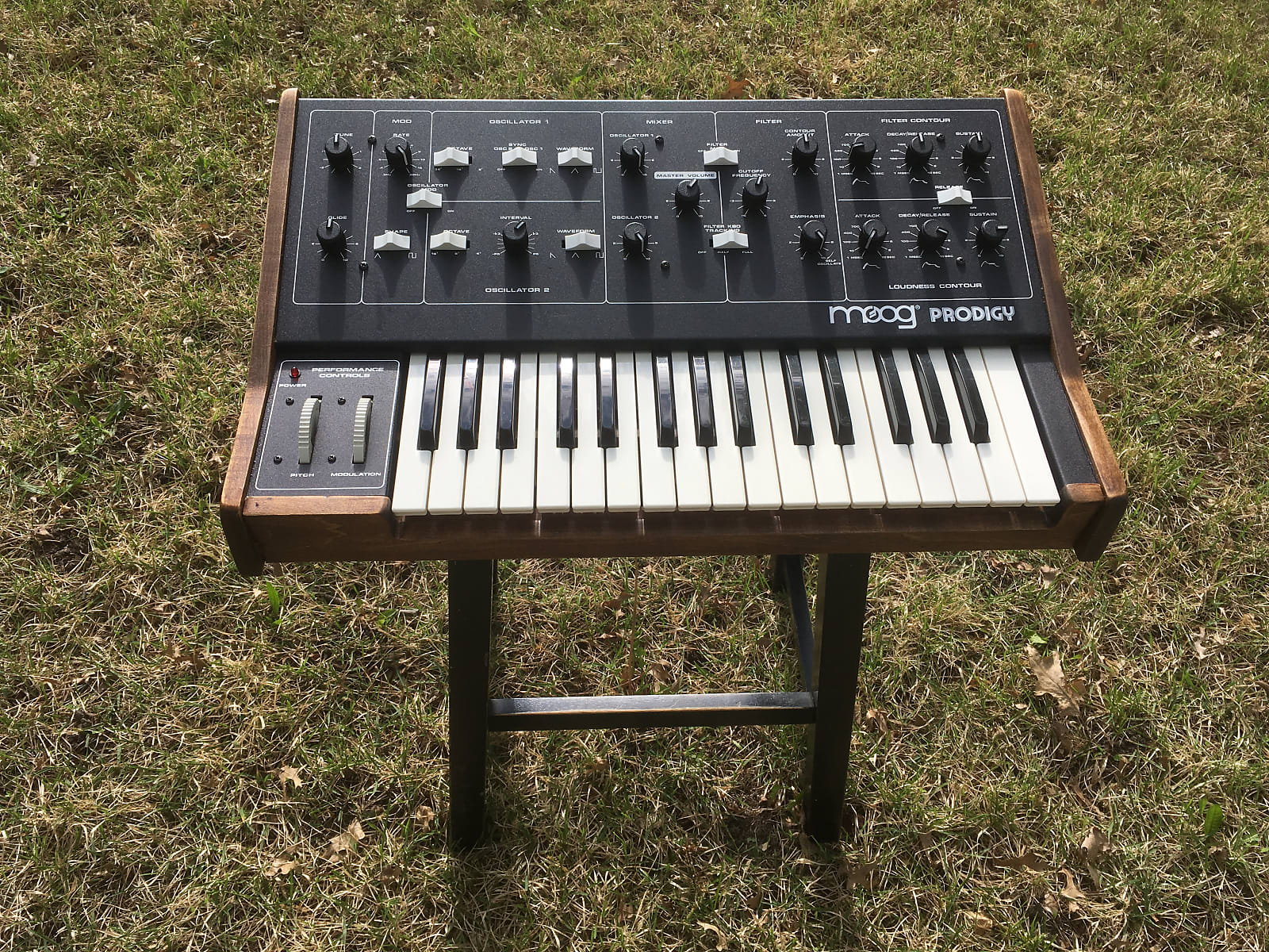 MATRIXSYNTH: Moog Prodigy 32-Key Monophonic Analog Synthesizer