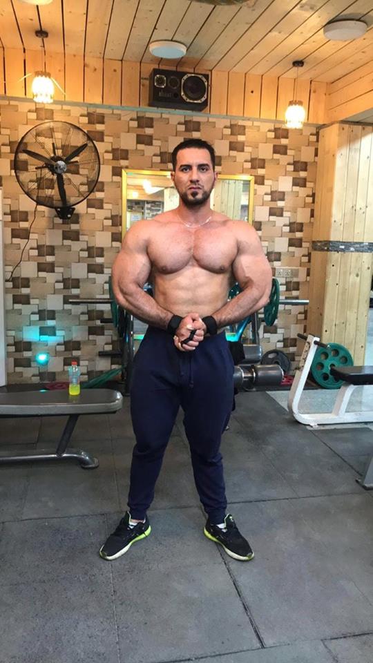 world bodybuilders pictures: kuwaiti handsome bodybuilder Ghaith ...