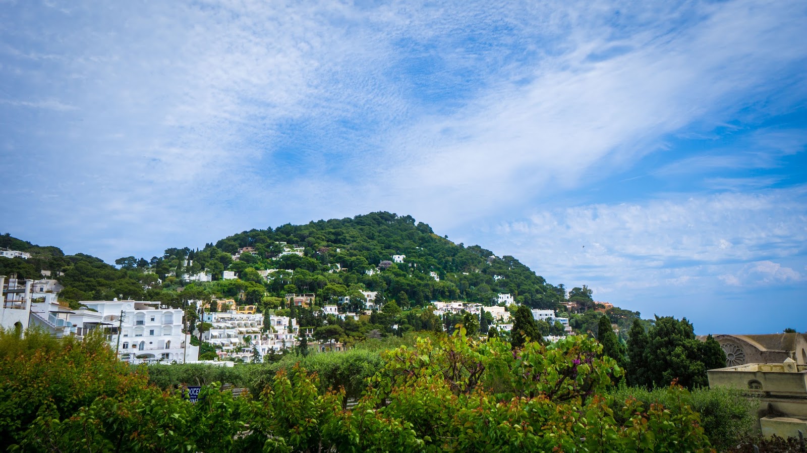 A Minute in the Life of Maria: Capri, Italy