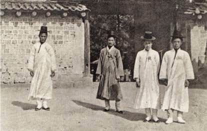 An Anthropological Study of the Joseon Dynasty: Social Structure