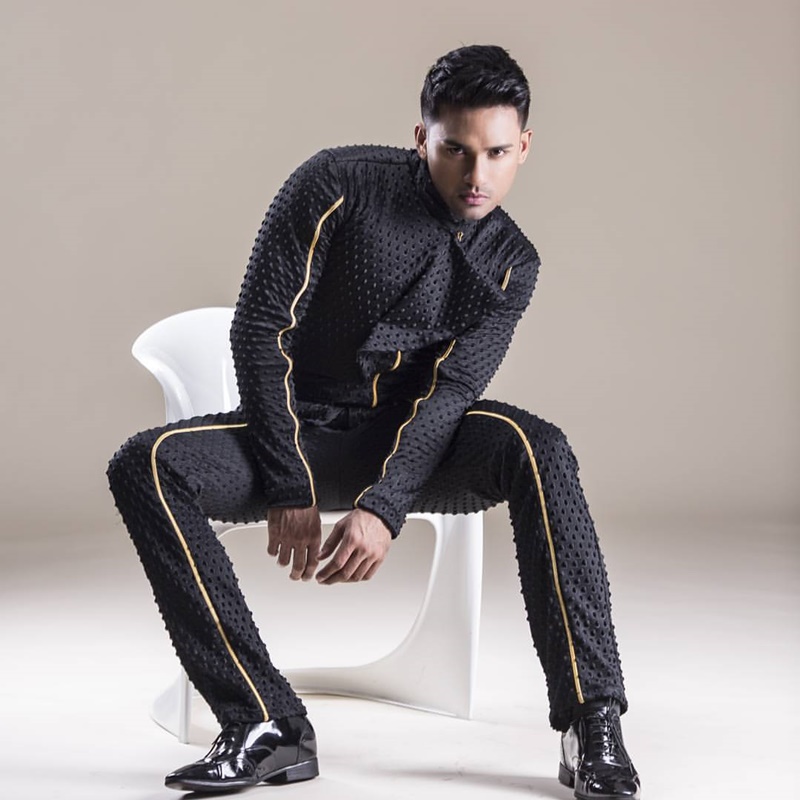 Grand Boyzone: Joshua Benedict