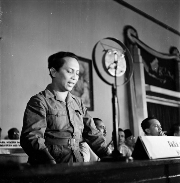 Indonesia Zaman Doeloe: Tokoh di sidang BP-KNIP di Malang 1947: Sutan ...