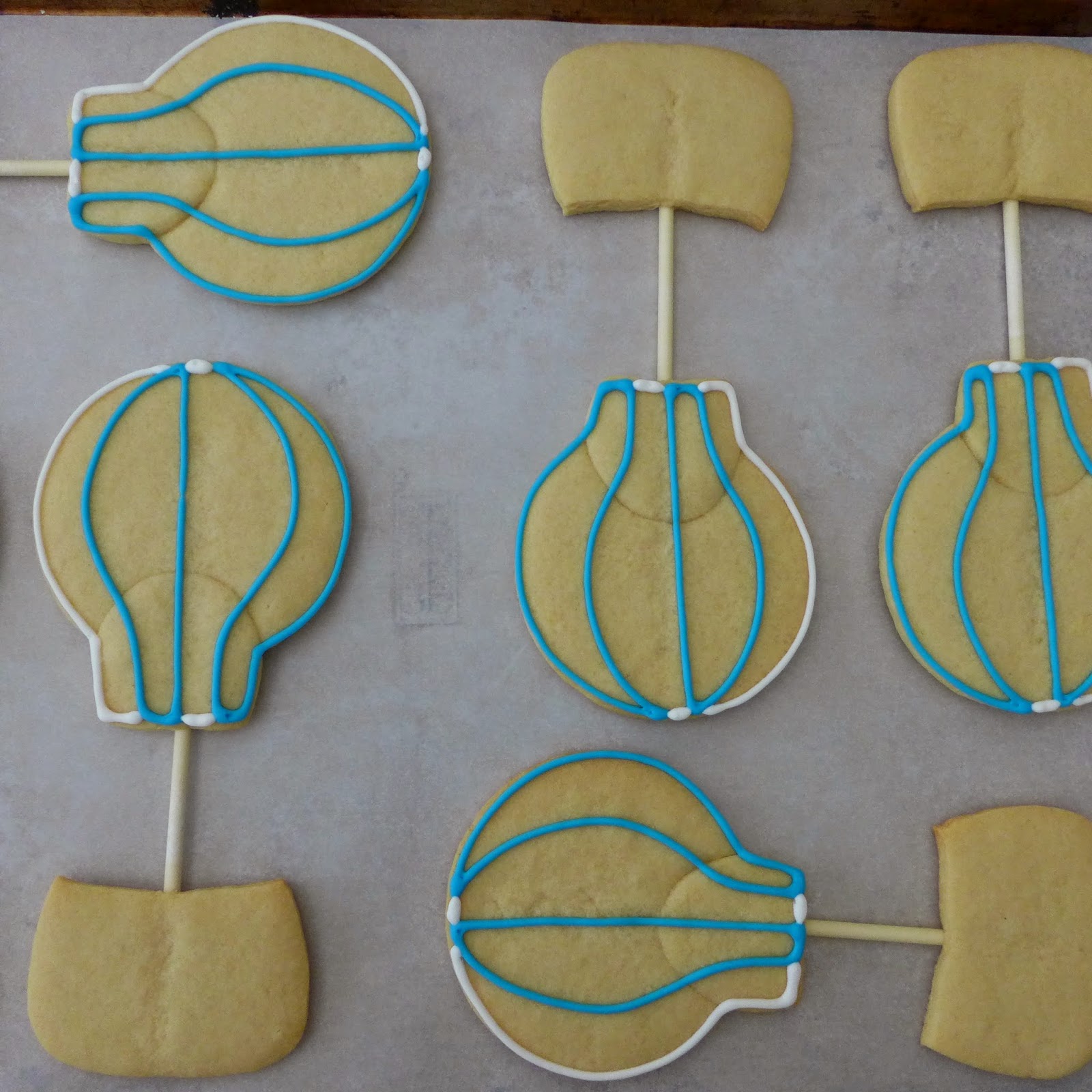 Dough and Batter: hot air balloon shaped cookies
