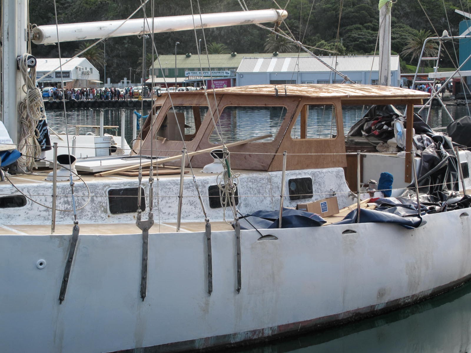 CKD Boats - Roy Mc Bride: Cruising yacht hard dodger build progress