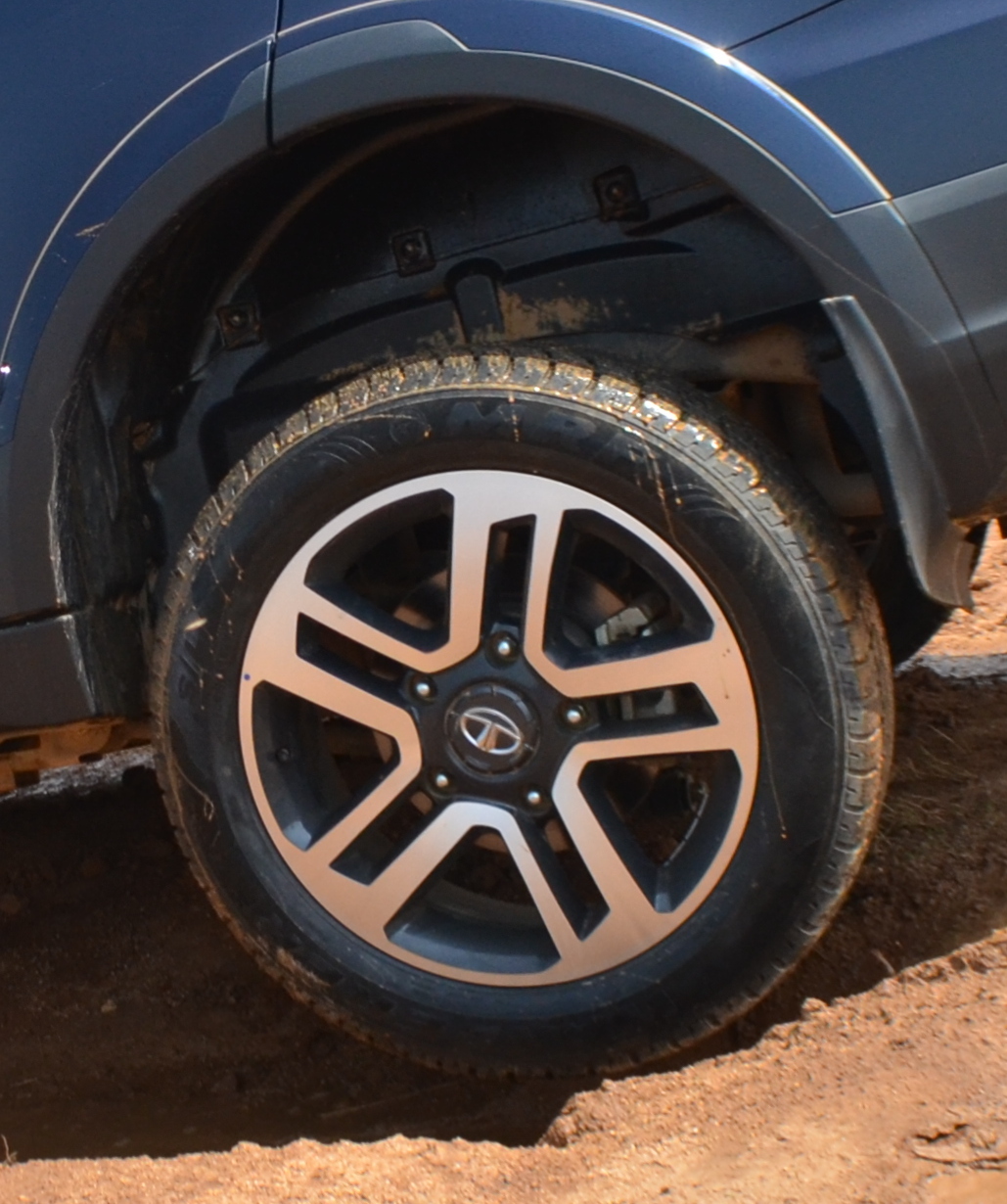 Tata Hexa Offroad 4x4 Capabilities and our Experience! - eNidhi India ...