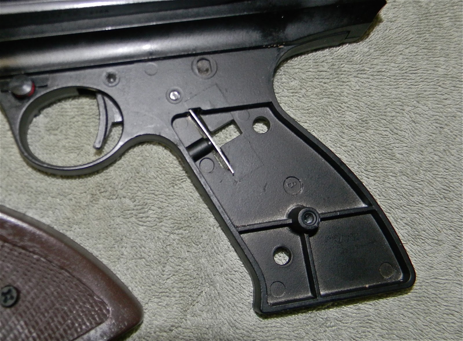 Another Airgun Blog: Daisy 747 rebuild