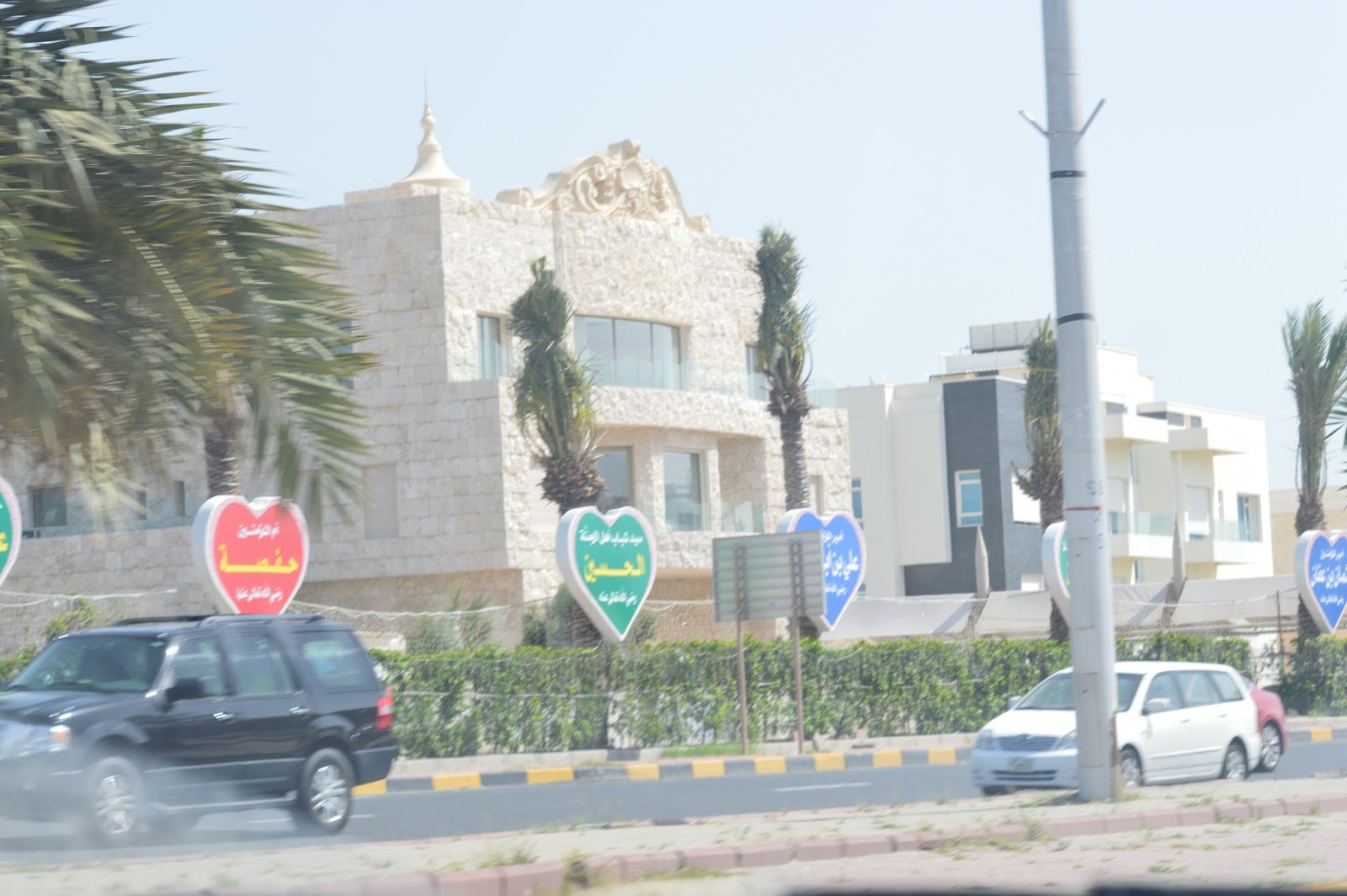 Memory ZiaSaf: Travelog : Kuwait Dihatiku (10) - Mewah, Orang Kuwait