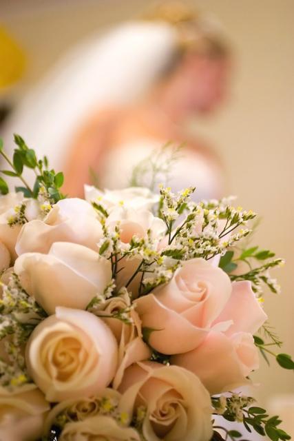 Wedding Flowers: Peach Rose Bouquet