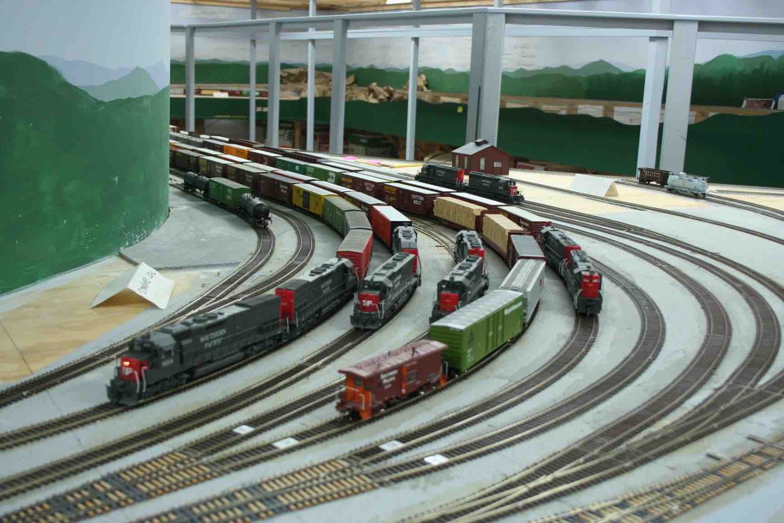 Southern Pacific Cascade Line: THE RAILROAD AT YEAR FIVE