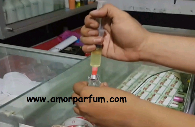 Cara Meracik Parfum Refill / Isi Ulang Yang Benar - Distributor Bibit ...