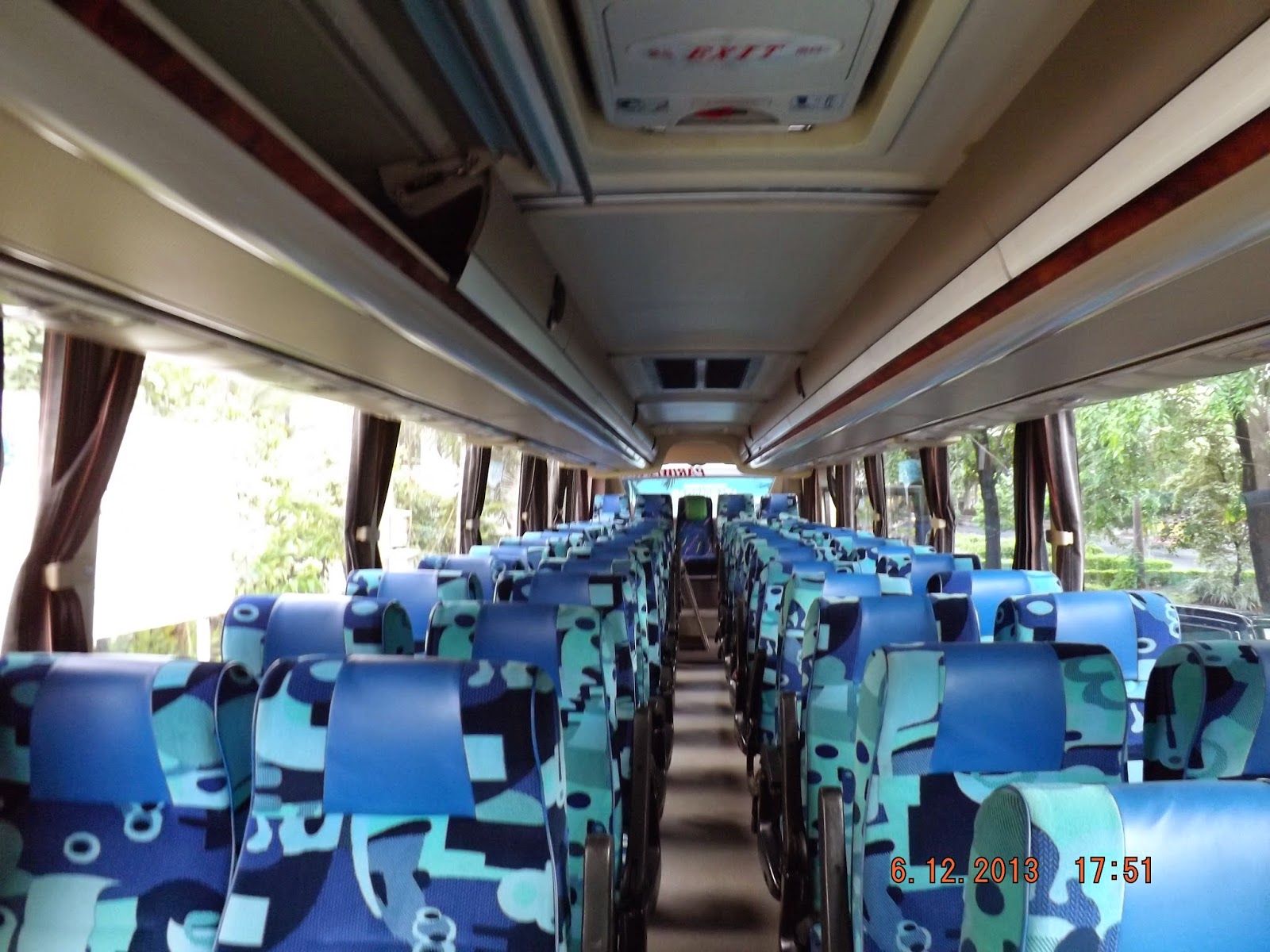 PUSAT SEWA BUS PARIWISATA