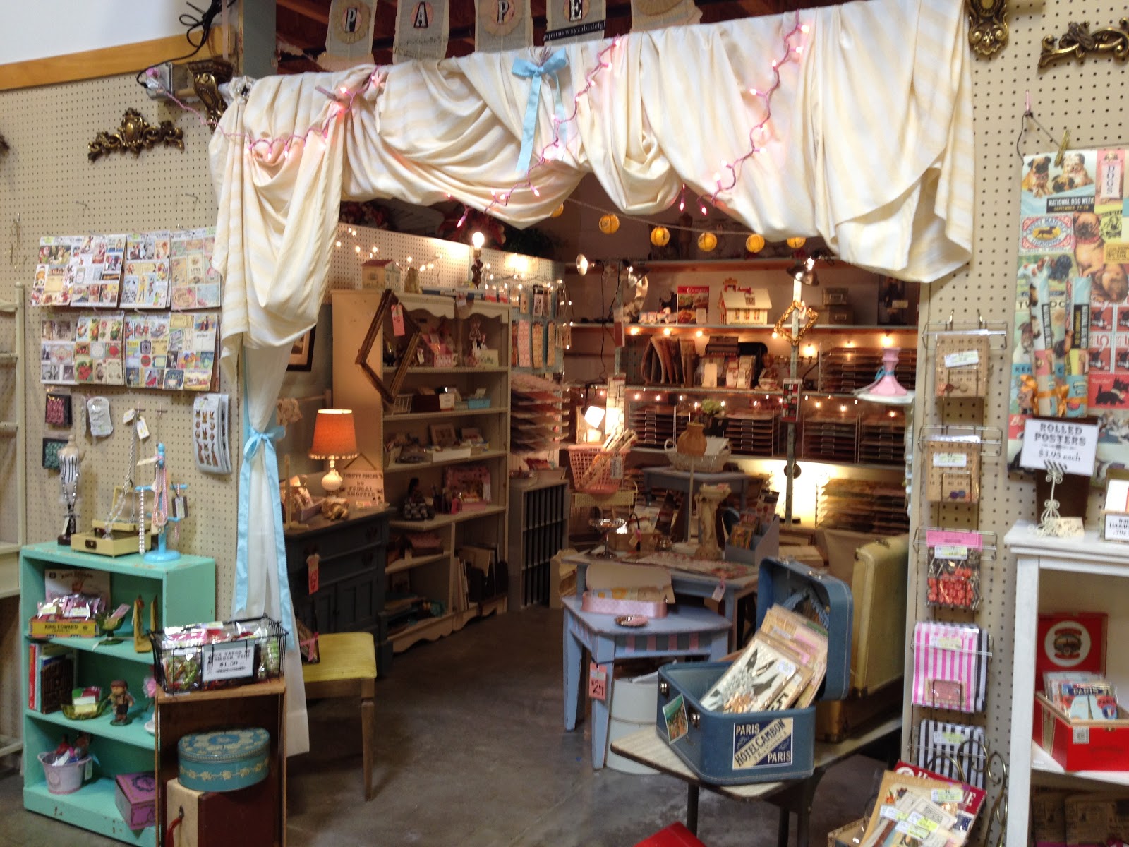 The Polka Dot Closet: "What Sells and What Doesn't: Vintage Ephemera ...
