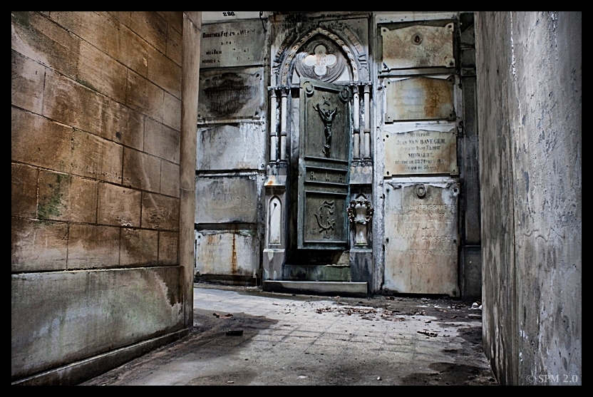 somephotomoments 2.0: Crypte van L. 3/3