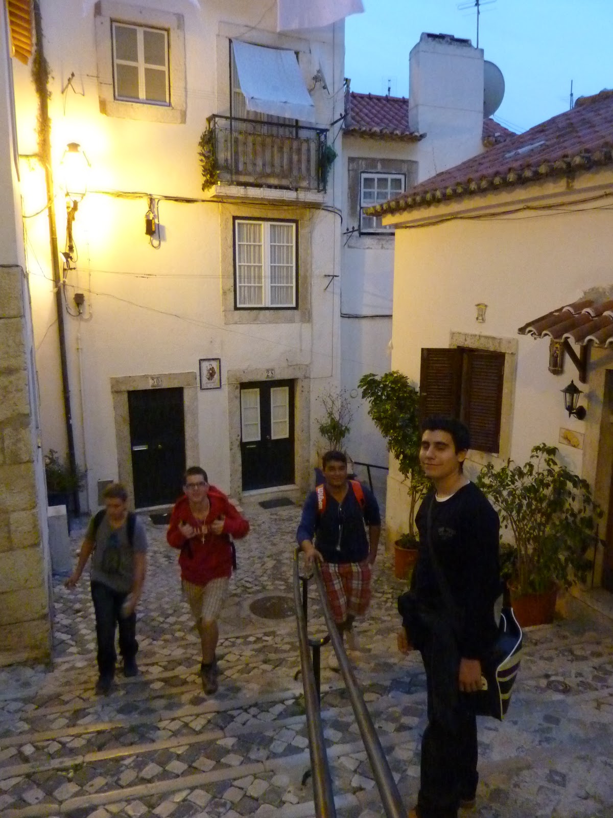 LISBOA! CAPITAL DE PORTUGAL: Pelas ruelas de Alfama