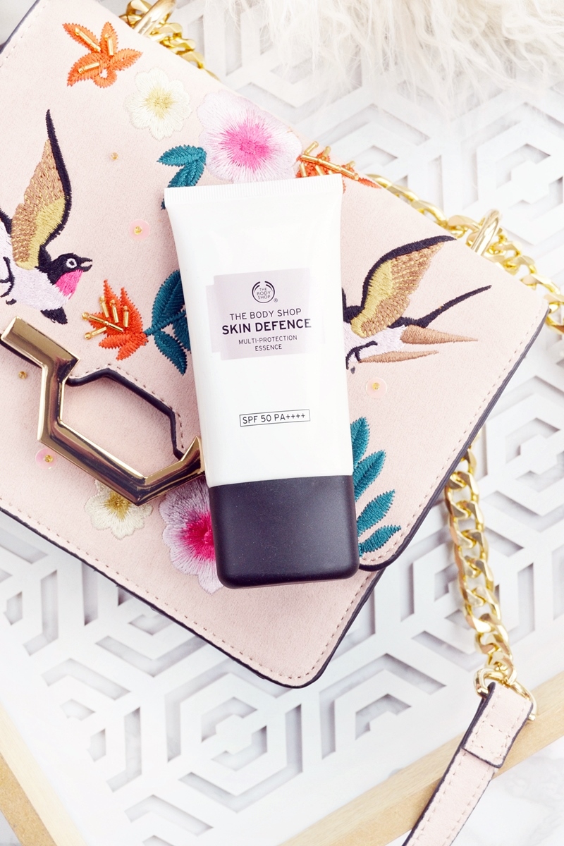 On-The-Go Summer Day Essentials | Makeup Savvy - makeup and beauty blog