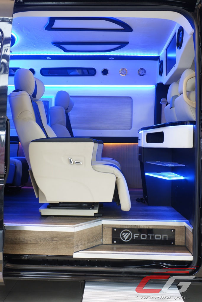 Travel First-Class with the New Foton Toano Limousine (w/ 11 Photos ...