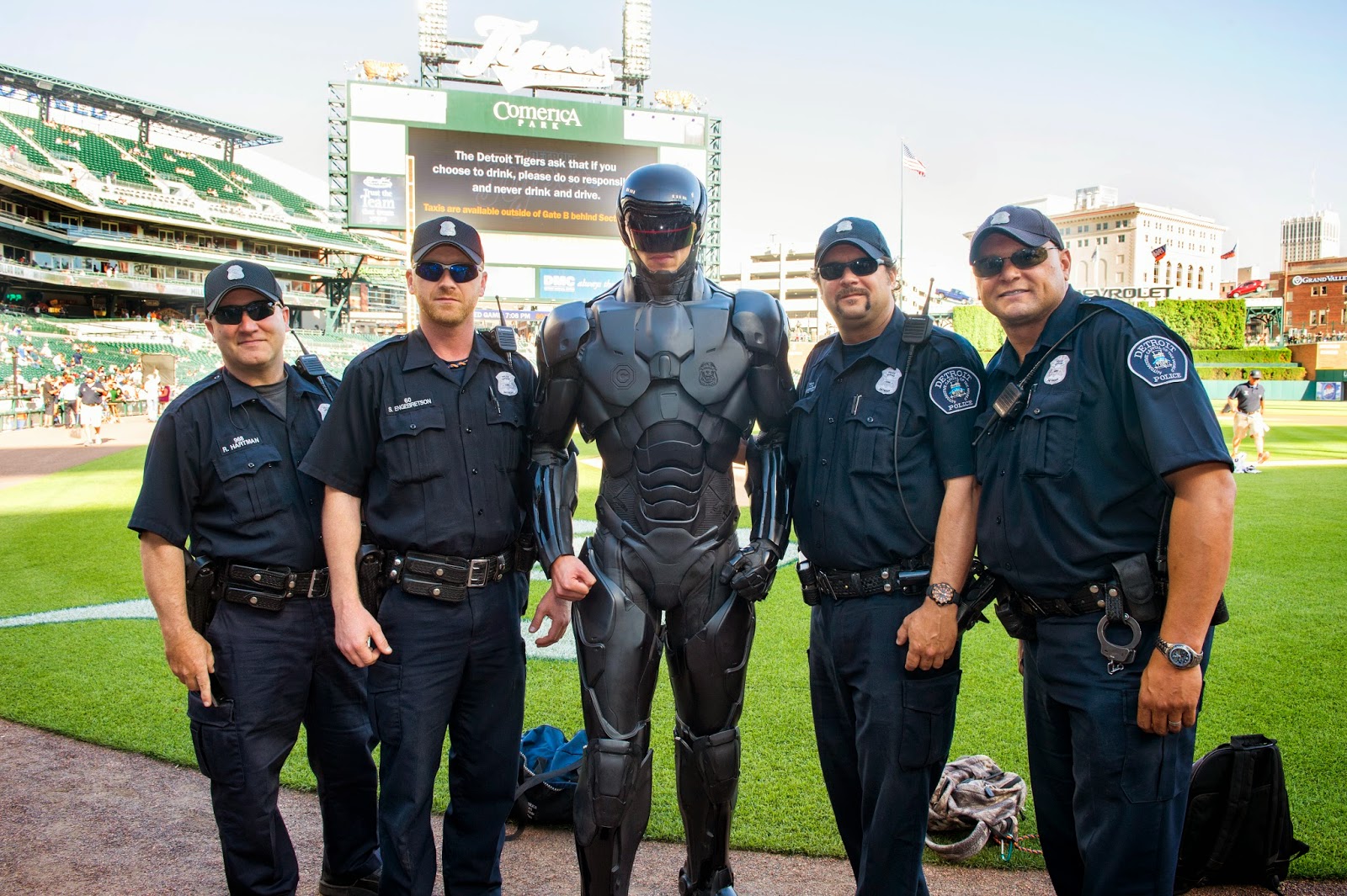 Photos From ROBOCOP Day In Detroit, Statue Unveiling Rescheduled