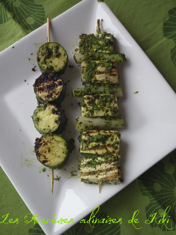 Faits avec amour /Les Aventures culinaires de Kiki: Brochettes de tofu ...