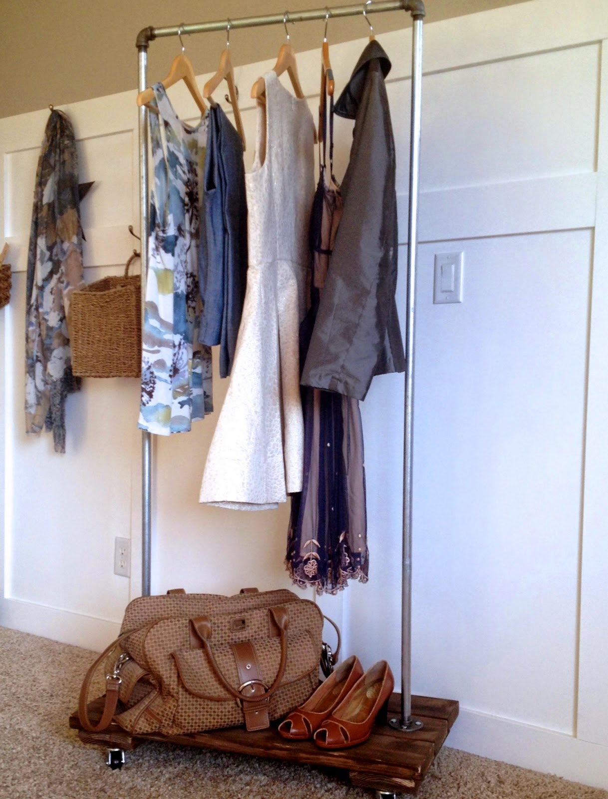 her lovely nest.: diy industrial garment rack - tutorial.
