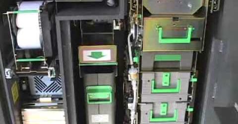 HOW ATM MACHINE WORKS.