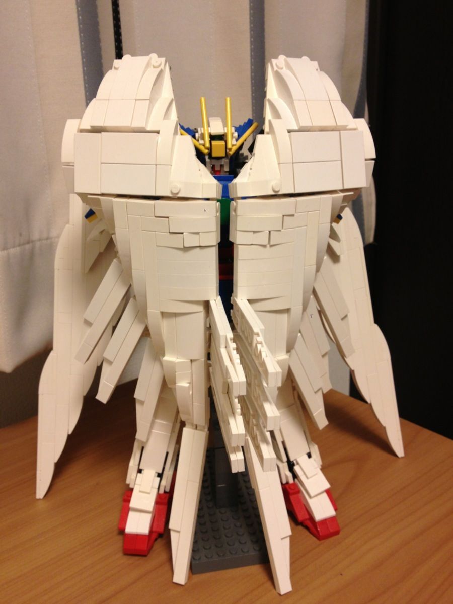 LEGO Gundam Wing Zero Custom