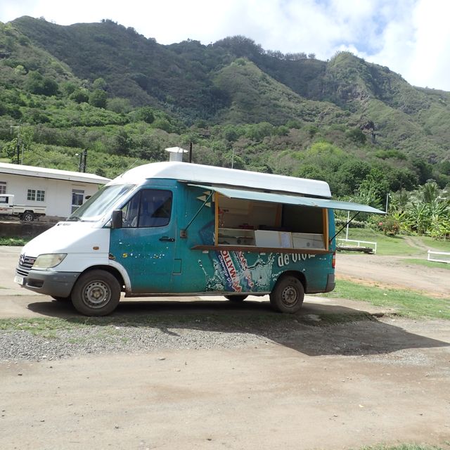 Best Eats Nuku Hiva, Marquesas | Galley Wench Tales