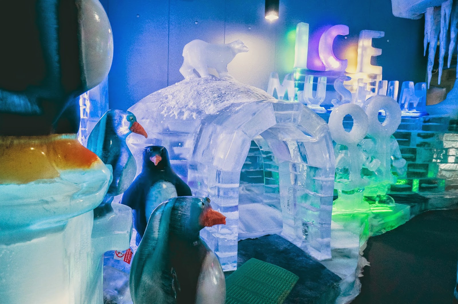 Seoul Trip: Ice Museum+Trick Eye Museum - CATHY HUANG