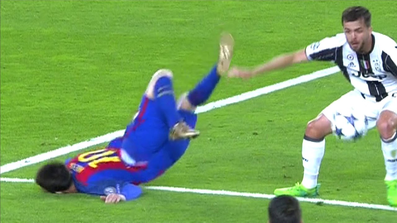 Messi and Others - Craziest Injuries & Tackles HD « media jogot
