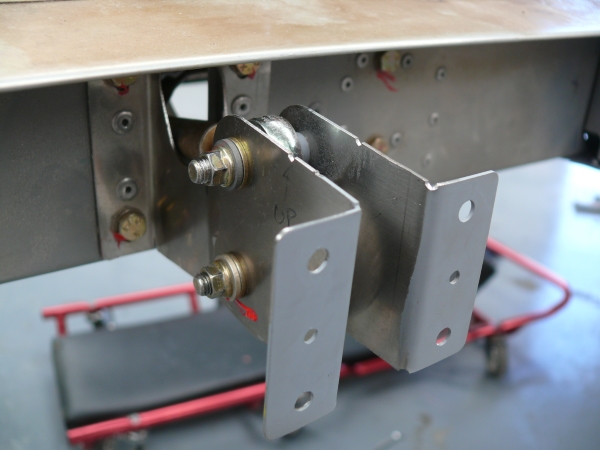 Flying Legend Tucano-R at Rylstone: Aileron Installation