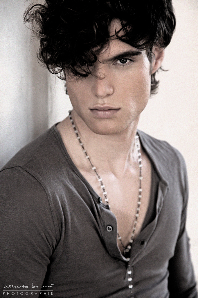 FreakAngelik: Photographer of the day: Alberto Bruni