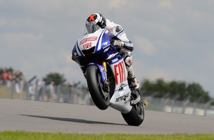 | Bike Wheeling | Bike Wheeling Wallpapers | Bike Wheeling Accidents ...