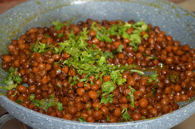 exotic-n-easy cooking: Sukhe Channe (Dry Channa)