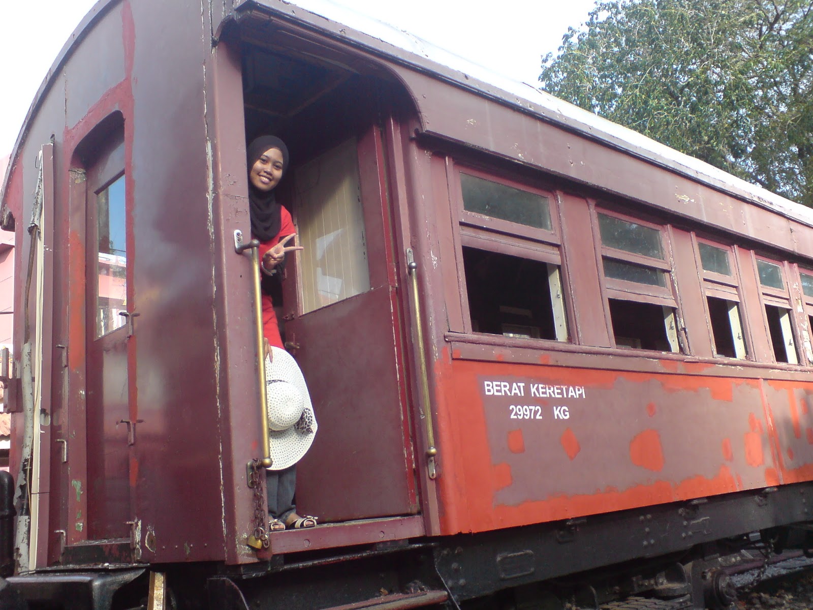 Melawat ke Negeri Melaka (Keretapi lama) | ZEERA HEESAM