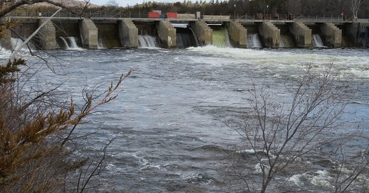 Simon St. Laurent, Squibber: Trenton, Ontario: Dam at Lock 4 - Part One