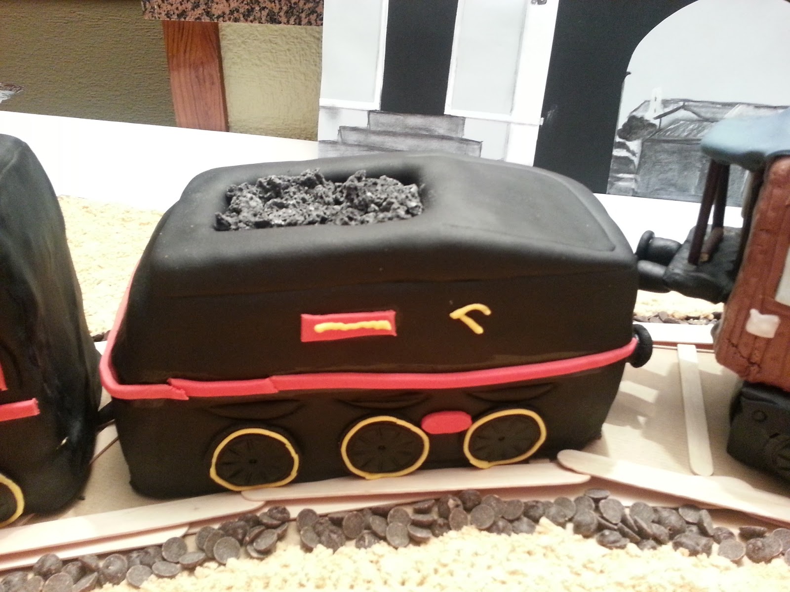 Mamá Rotina: TARTA TREN FONDANT CHUUUUU CHUUUUU!!!!