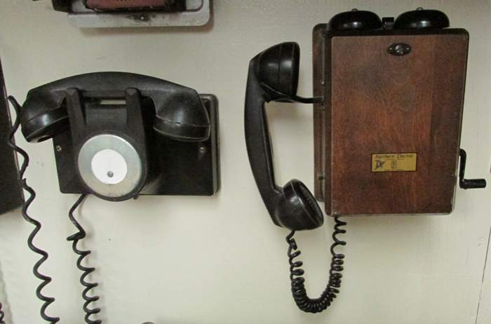 Cupar and District Heritage Museum: Old School Communication