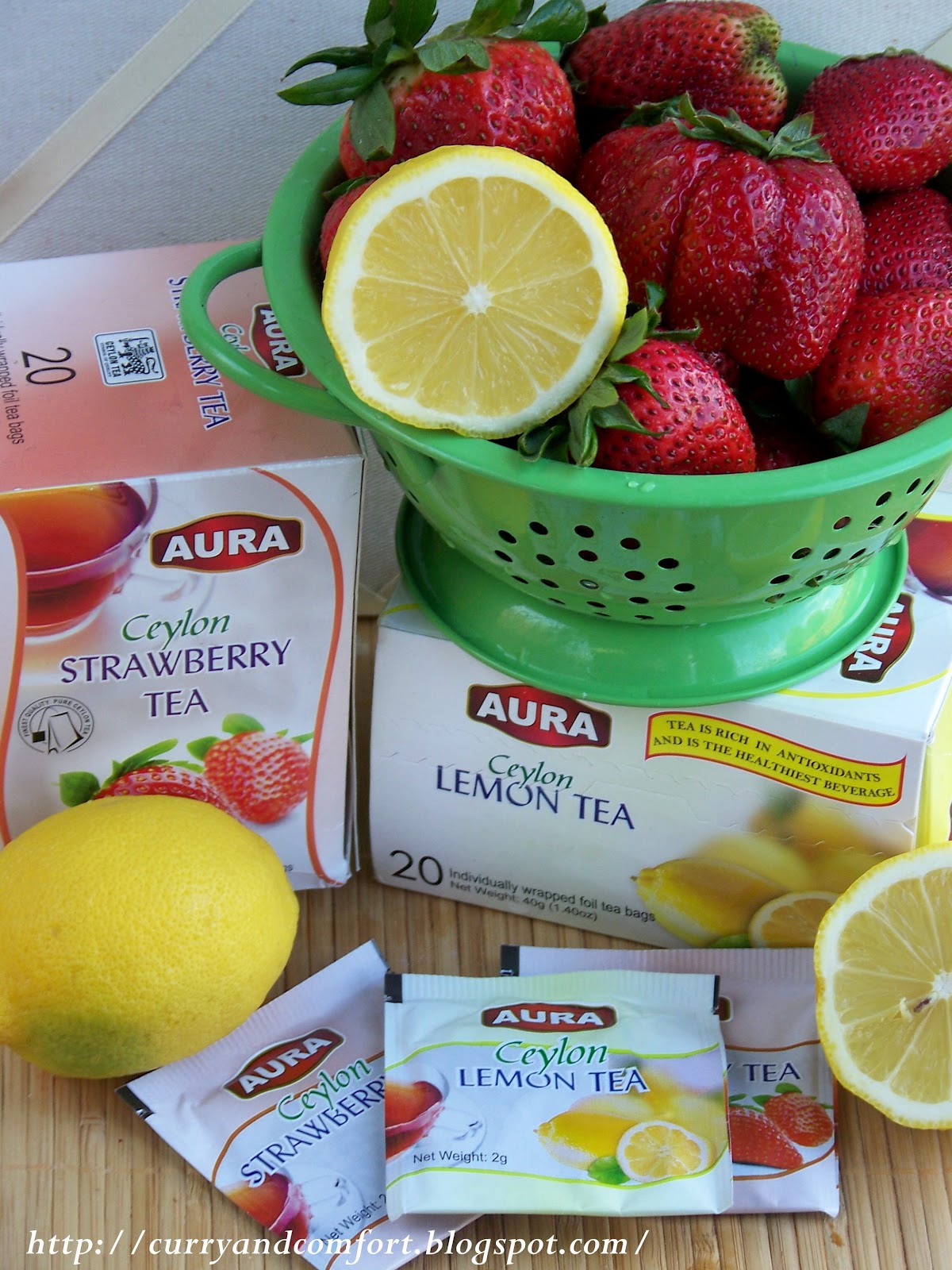 Kitchen Simmer: Strawberry-Lemon Iced Tea