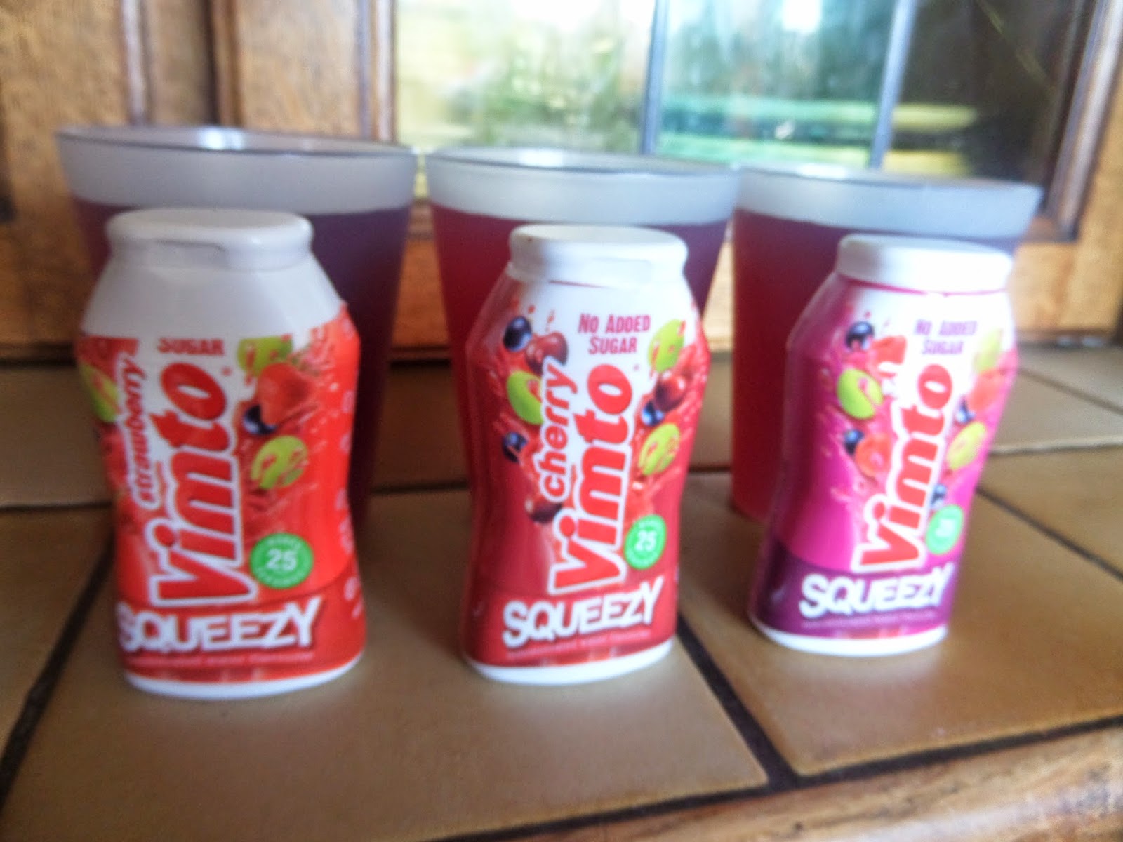 Madhouse Family Reviews: Vimto Squeezy review