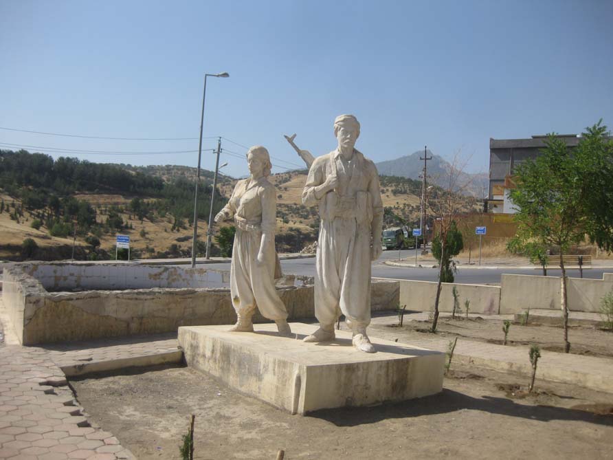 kurdistanart: Statue of Peshmerga (Hangaw)~Rawandiz, Erbil south of ...