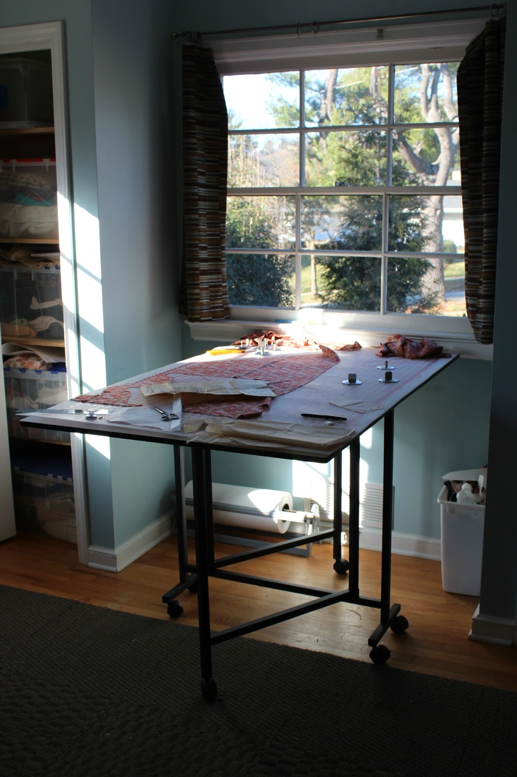 A Sewing Life: Sullivan's Craft Table: The Worst Table I Ever Loved