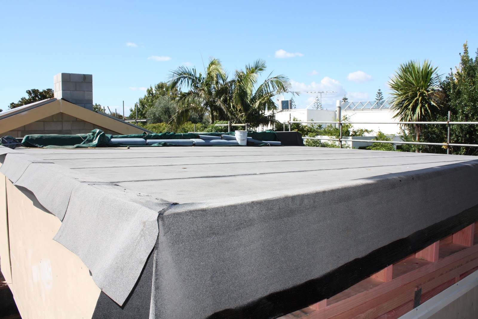 MEMBRANE ROOF | The New Zealand's First Passive House